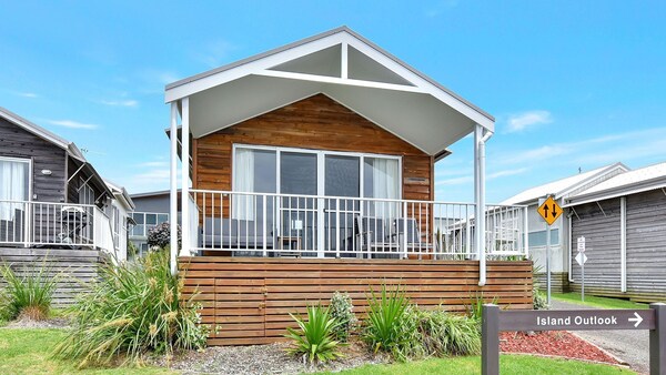 Sandy Isles At Caves Beach Villas - City of Lake Macquarie