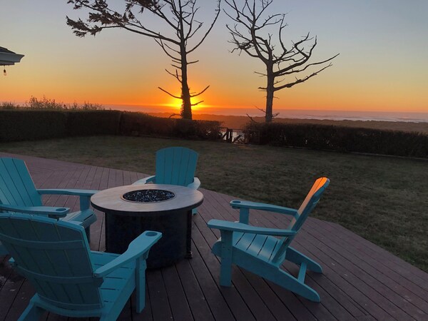 Welcome To Mermaid Cove: Your Luxurious Oceanfront Retreat - Trinidad, CA