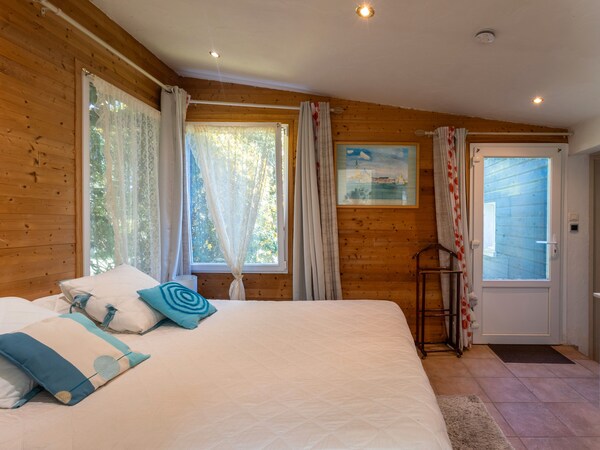Chambre D'hôtes 'Chalet Prunelle' Avec Jardin Partagé Et Wi-fi - Trébeurden