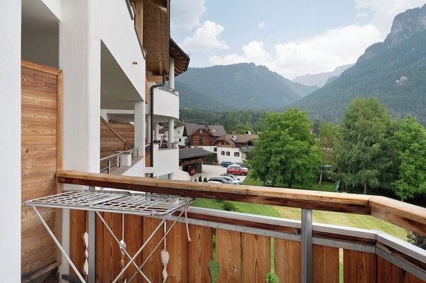 Ferienwohnung 'Residenz Nussbaumer Apt A' Mit Bergblick, Gemeinschaftspool Und Wi-fi - Seis