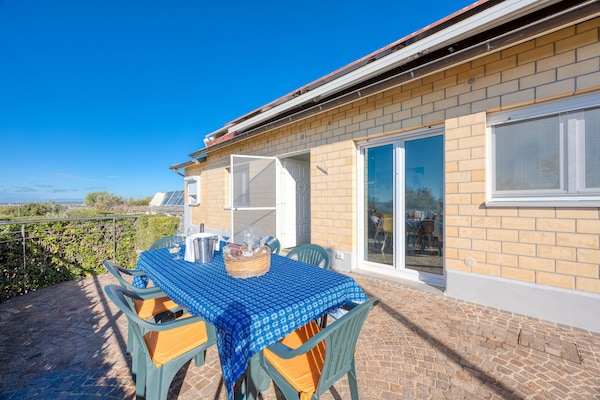 Apartment 'Residence Margherita - Lavanda' With Sea View, Wi-fi And Air Conditioning - Ugento