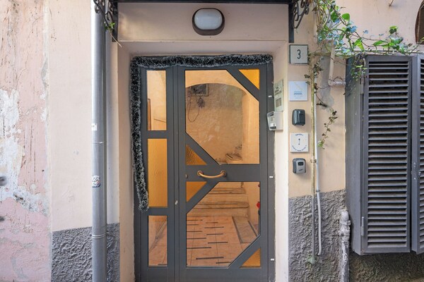 Apartment 'Dimora Porta San Nicola Salerno' With Sea View, Wi-fi And Air Conditioning - Vietri sul Mare