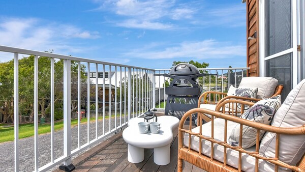 Blue Lagoon At Caves Beach Villas - City of Lake Macquarie