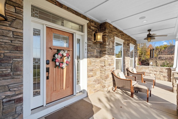 Home Theater, Pool, Spa Close To Su, Downtown - Cazenovia, NY