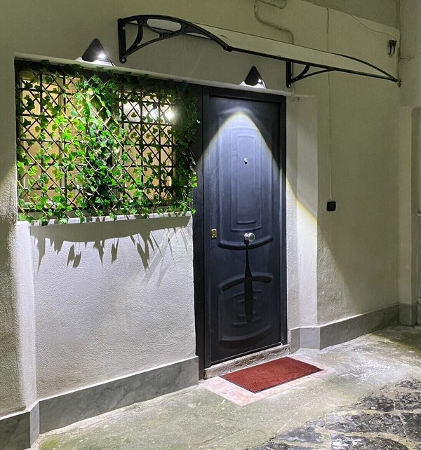 In The Historic Center Of Naples A Home For Families, Group Of Friends And Couples - Naples
