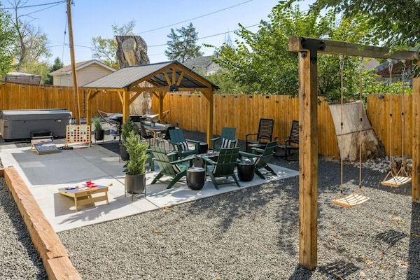 Hot Tub, Game Room W/poker, Mins To Dt Den - Wheat Ridge, CO