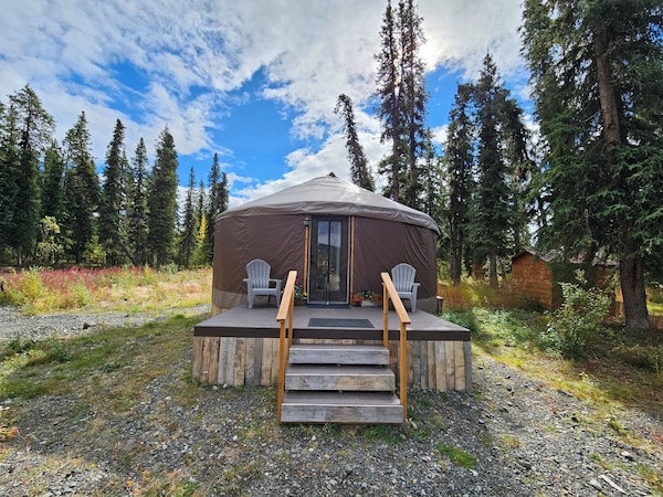 Premium Comfort In The Wilderness - Wrangell-St. Elias National Park