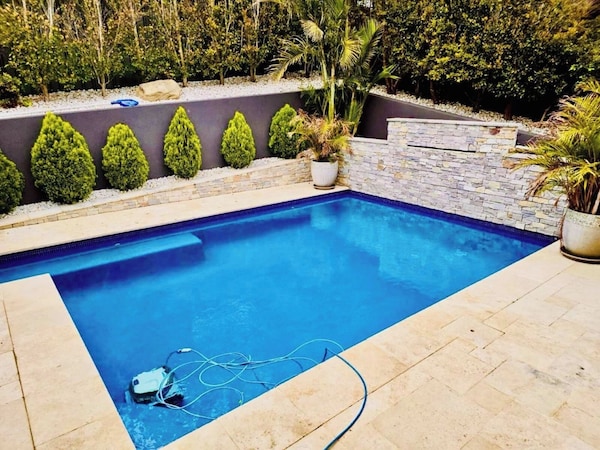Guesthouse Koonawarra Luxury One Bedroom - Wollongong