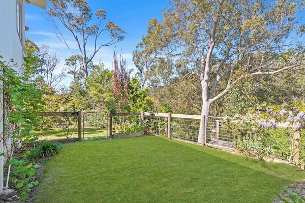 Manaia - A Little Bach Near The Beach - Moruya