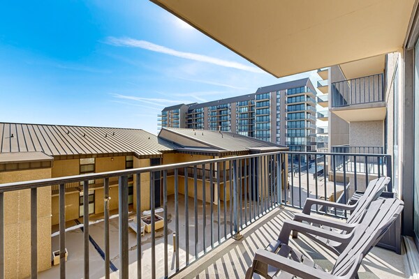 Sea Colony 3rd Floor Condo W/ Free Wifi, Tennis Court, And Shared Sauna - Bethany Beach, DE