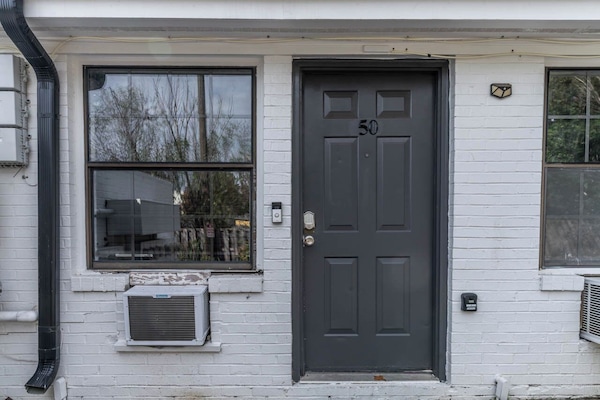 Downtown Raleigh Loft Haven - Raleigh, NC
