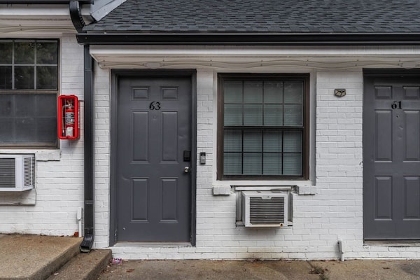 Charming Loft Downtown Raleigh - Raleigh, NC