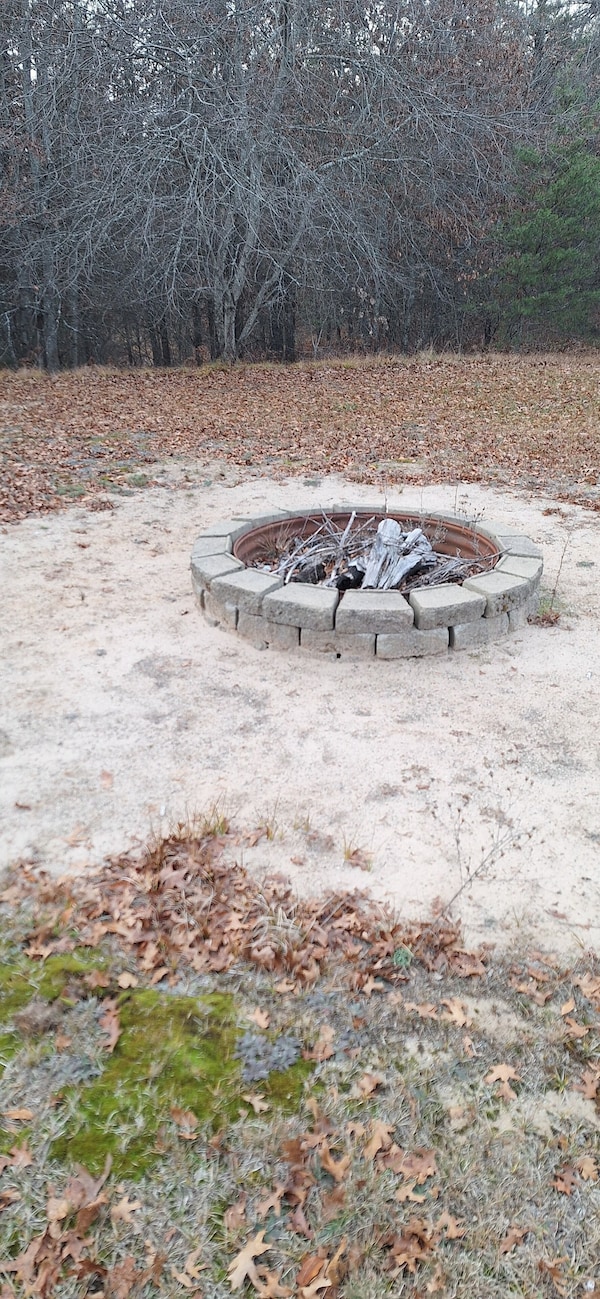 Quaint Cottage On 5 Wooded Acres - Grayling, MI
