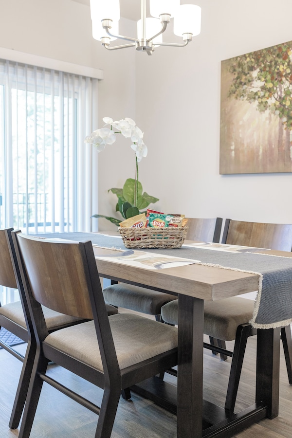 Southern Charm Townhome - City Scape Winery, Pelzer