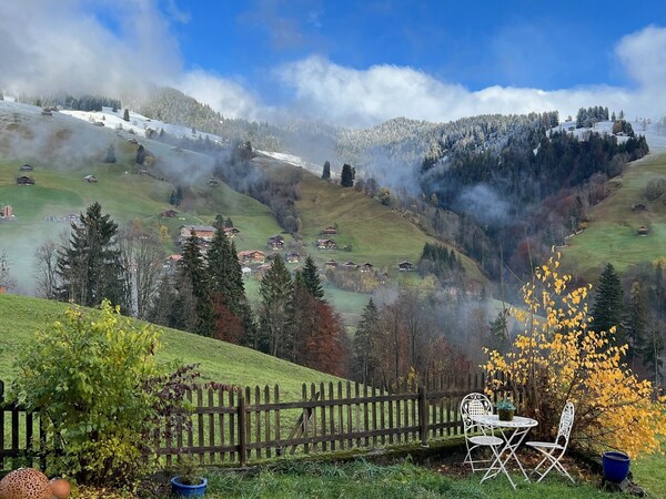 Engel Ingold Lodge-romantic Place In The Middle Of The Swiss Alps-hotel Services - Interlaken