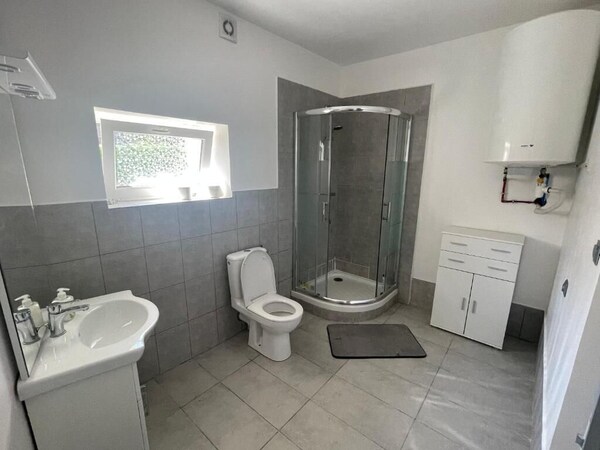 Ideally Located Apartment In The Center Of Ales - Alès