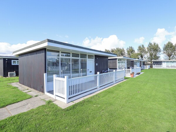 104 The Laurels, Country Holiday Cottage In Chapel St Leonards - Anderby Creek