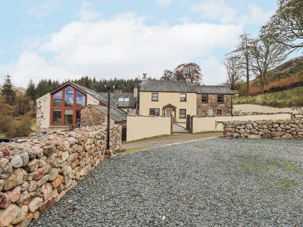 Low Birker Farm, Family Friendly, With Open Fire In Eskdale Green - Eskdale