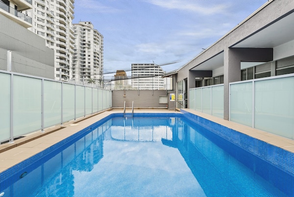Studio4: Bondi Chic Interiors With Rooftop Pool - Coogee