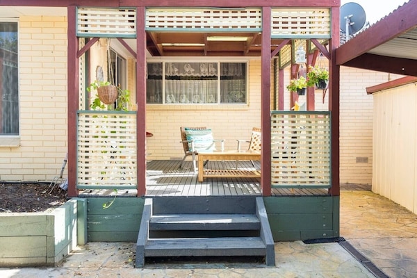 Home In Frankston - Frankston