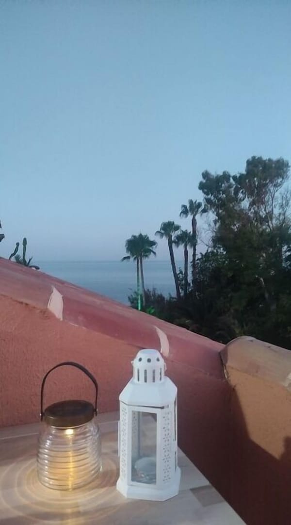 Beachfront Loft With Sea Views - Vélez-Málaga