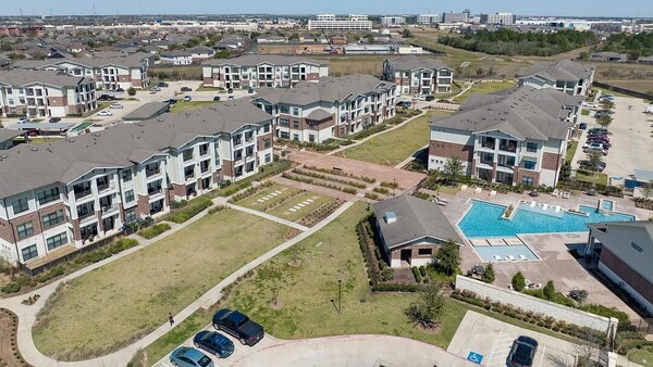 Landing At Falcon At Grand Harbor - 2 Bedrooms In West Cypress - Katy, TX