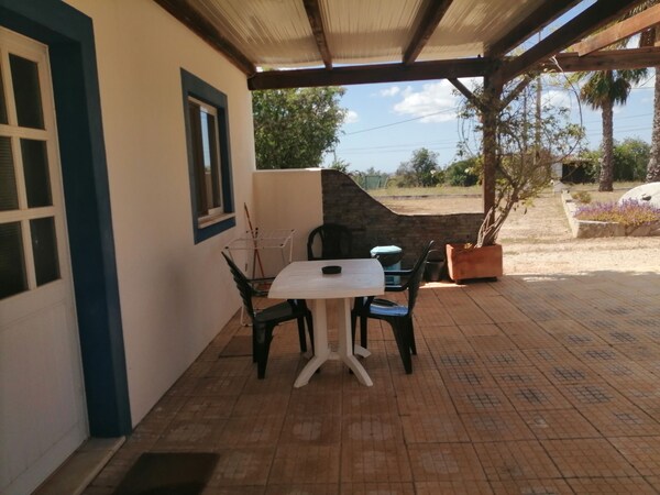 Charming 1-bedroom House In Marvelous Faro With Wifi, Ac - Algarve