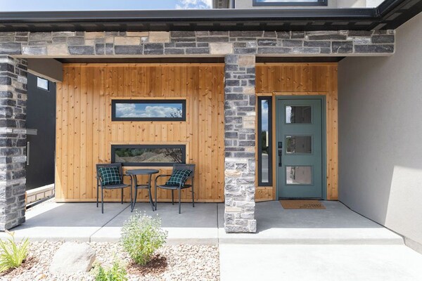 Brand New 4-bedroom Custom Home In Grand Junction. Walk To Amenities! - Grand Junction, CO