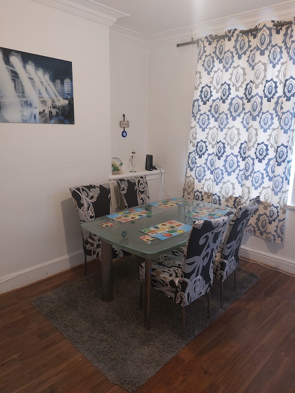 La Belle Meuniere Leicester\n - Leicester