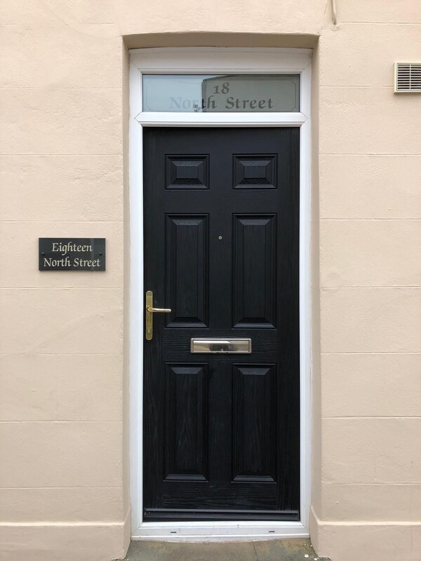 Newly Refurbished 3bed Apartment In The Heart Of Salisbury(more Photos Soon) - Amesbury
