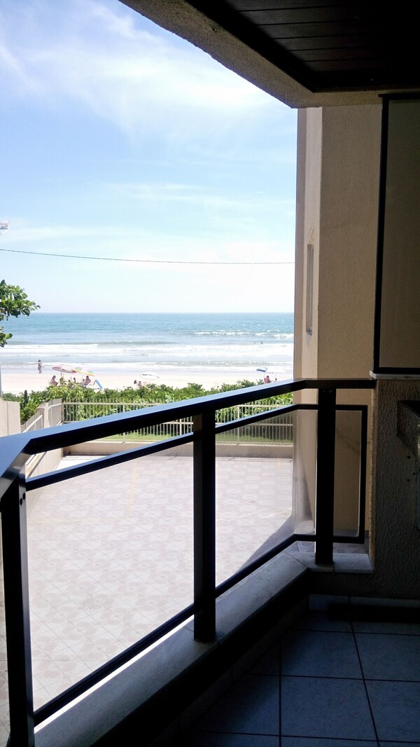 Beachfront Apartment - Itapema