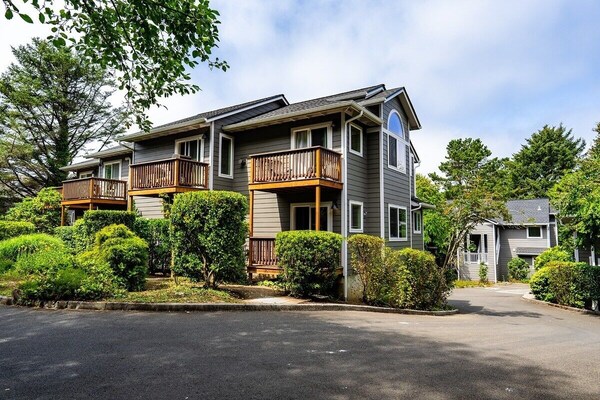 Tolovana 3 | 700ft To Beach | Family Fun | Dogs Ok! - Cannon Beach, OR