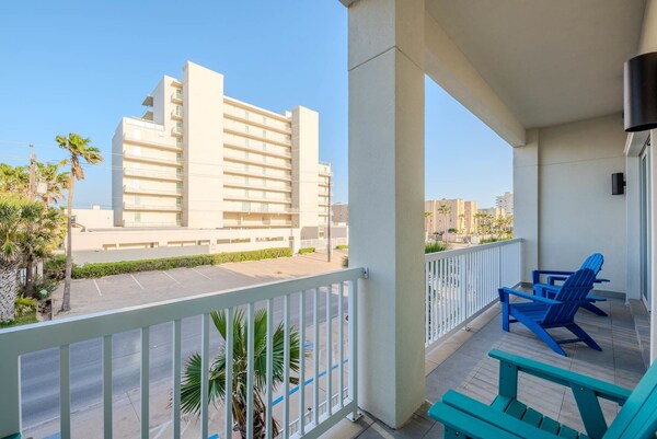 Indigo Sea Escape Sum - On The Beach, South Padre Island