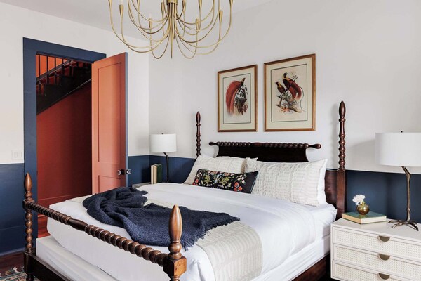 Luxurious 9br Inn | Heated Pool & Hot Tub - Louisiana