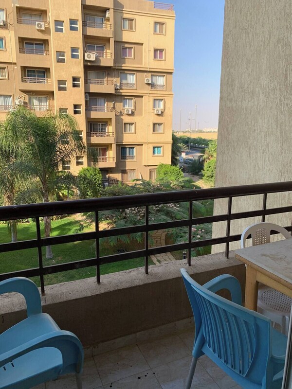 Apartment For Rent.\n\n - Caïro