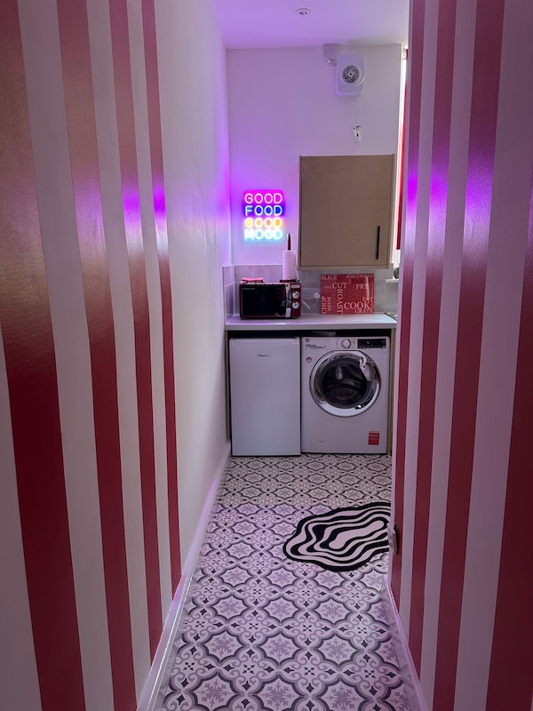Enjoyable 2-bedroom Apartment With Wifi In Blackpool - Blackpool