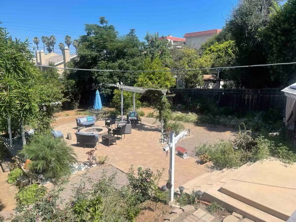 Charming Retro Ranch, Enclosed Resort Backyard, Quiet Cul-de-sac, Close To Shops - Valley Center, CA