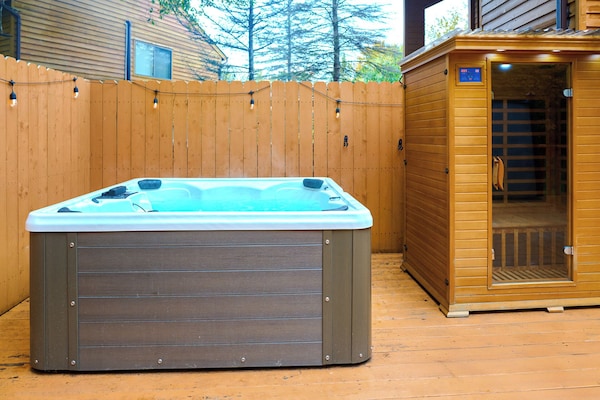 Hot Tub - Sauna - 14 Min To Kartrite Resort - State of New York
