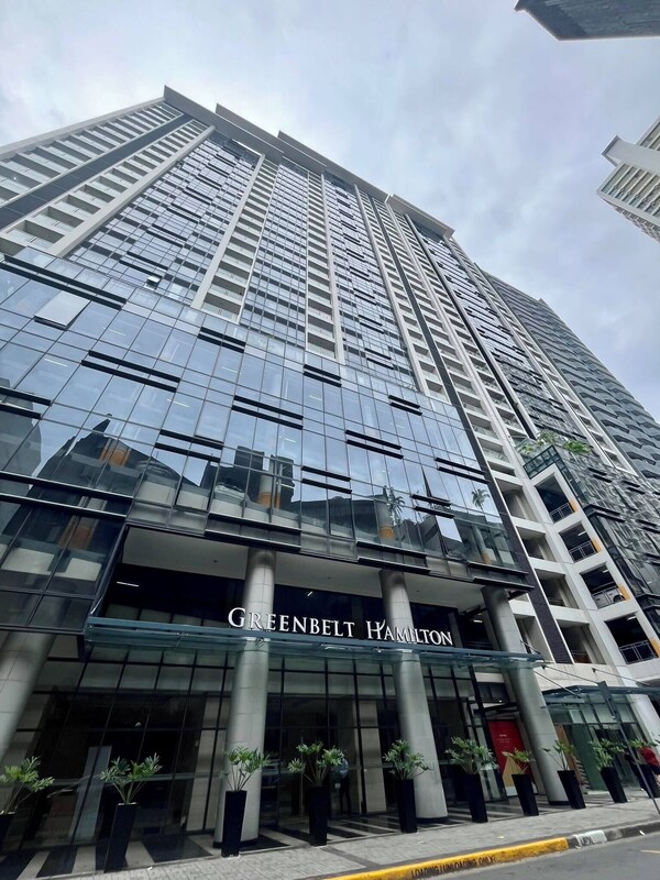 Luxury Hotel Condo 10minutes Walked To Glorieta Mall, Landmark & One Ayala - Manila