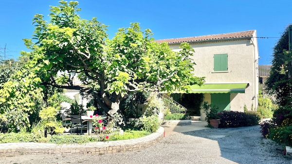 Rendez-vous En Provence - Duo De Gites 6+4 Personnes - Piscine - Clim - Cheval-Blanc