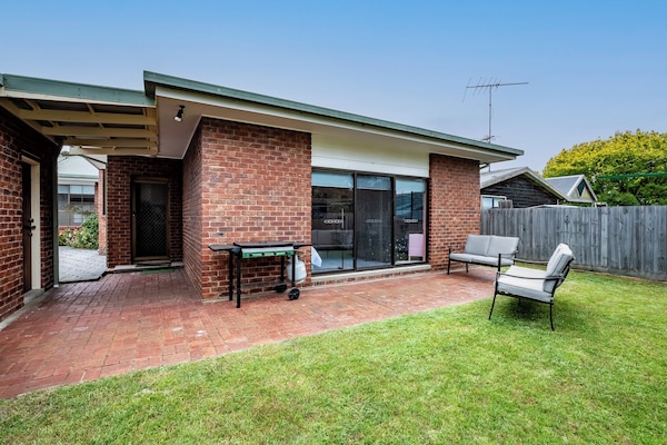 Family Beach House Near Barwon River & Beaches - Geelong