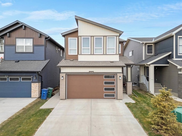 Perfect 2br Airdrie Suite - Near Calgary, Wifi - Airdrie