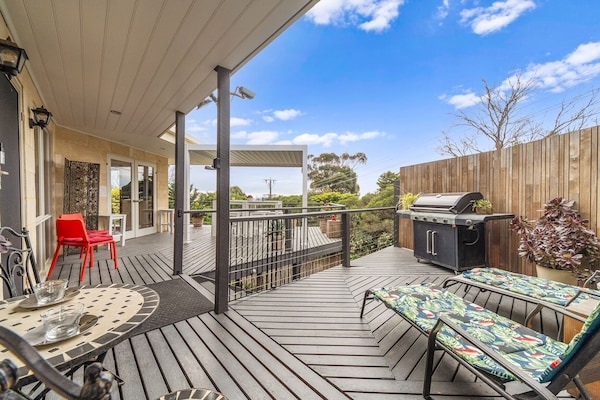 Family House With Traditional Swedish Sauna, Seaviews, 200 Metres From The Beach - Mount Martha