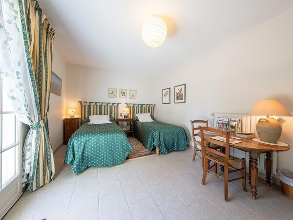 Chambre La Loire - Accès Handicapé, Wifi, Animaux Admis - Sully-sur-Loire