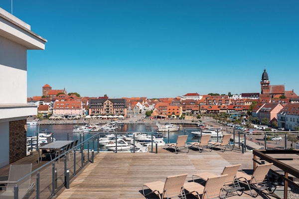 4-star Vacation Apartment Müritzquartier No.13 In The Harbor Residence Waren (Müritz) - Waren