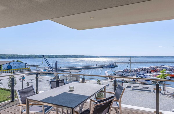 Modern 5-star Vacation Apartment Müritzsonne With South-west Facing Balcony And Müritz View - Waren