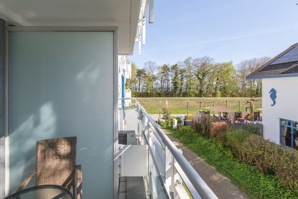 Vacation Apartment Lighthouse - Your Baltic Sea Retreat - Zingst