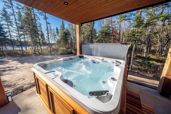 Le Saint-gabriel | Spa Et Rivière - Quebec City