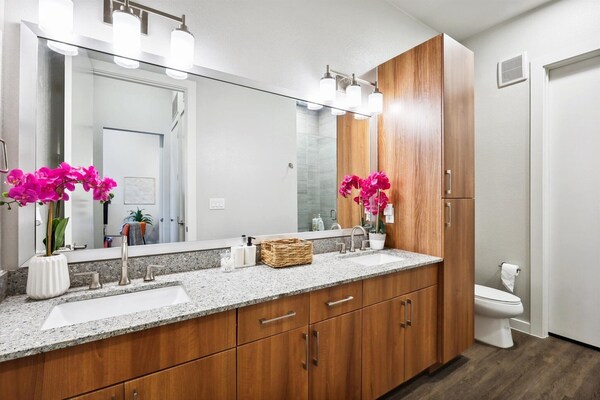 Cozy 1-bedroom With Wifi, Fitness Room In Charming Fort Worth - Cultural District - Fort Worth