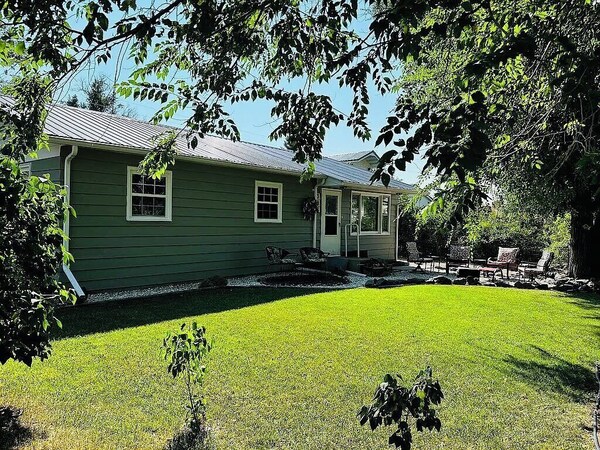 Impeckable Lodging - Montana